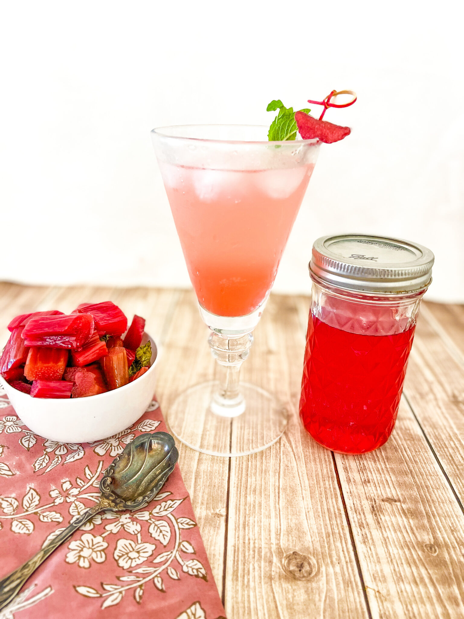 Enjoy a Rhubarb Shrub Cocktail for the Summer - Jolly Tomato