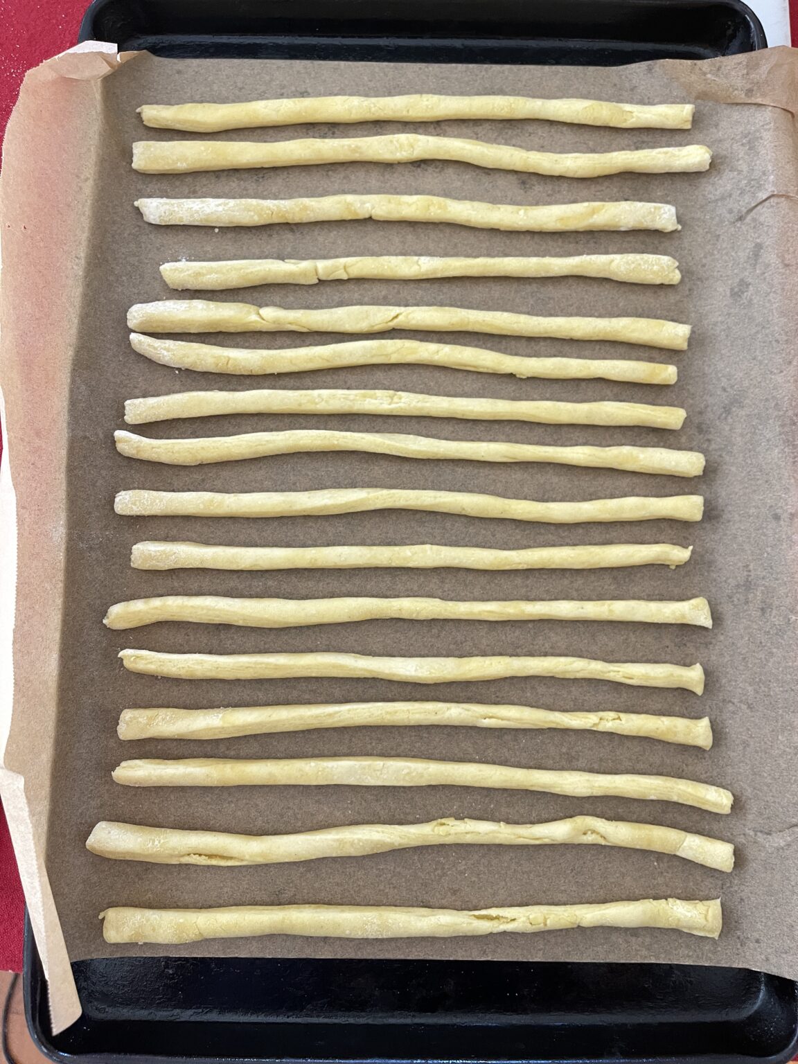 Homemade Semolina Grissini (Italian Breadsticks) - Jolly Tomato