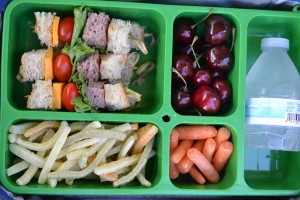 Cheeseburger Skewers for School Lunch - Jolly Tomato