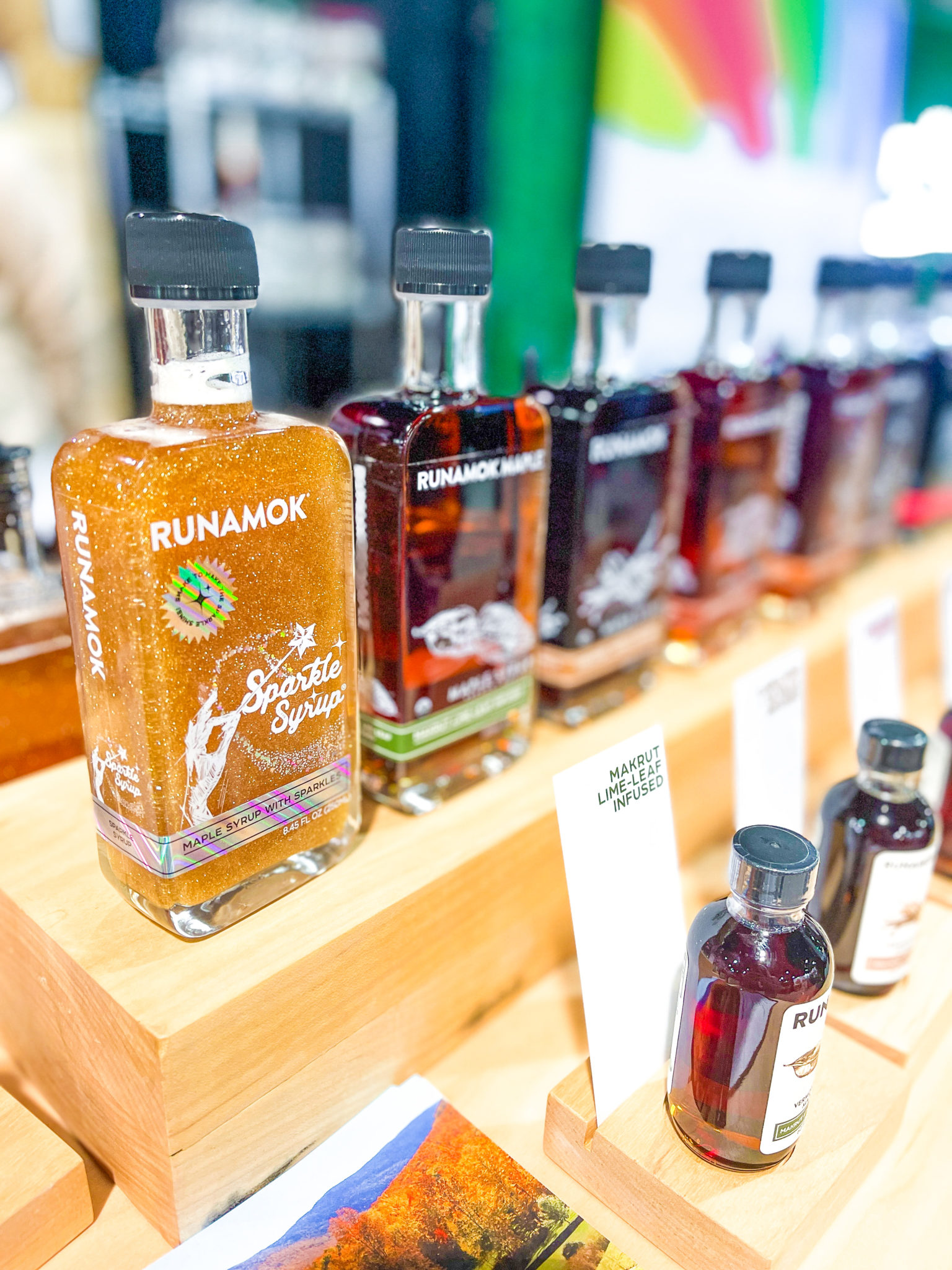 Sparkling St. Patrick’s Day Cocktail Recipe - Jolly Tomato