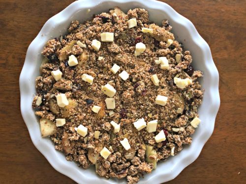Clean Snax Holiday Apple-Cranberry Crisp Recipe - Jolly Tomato